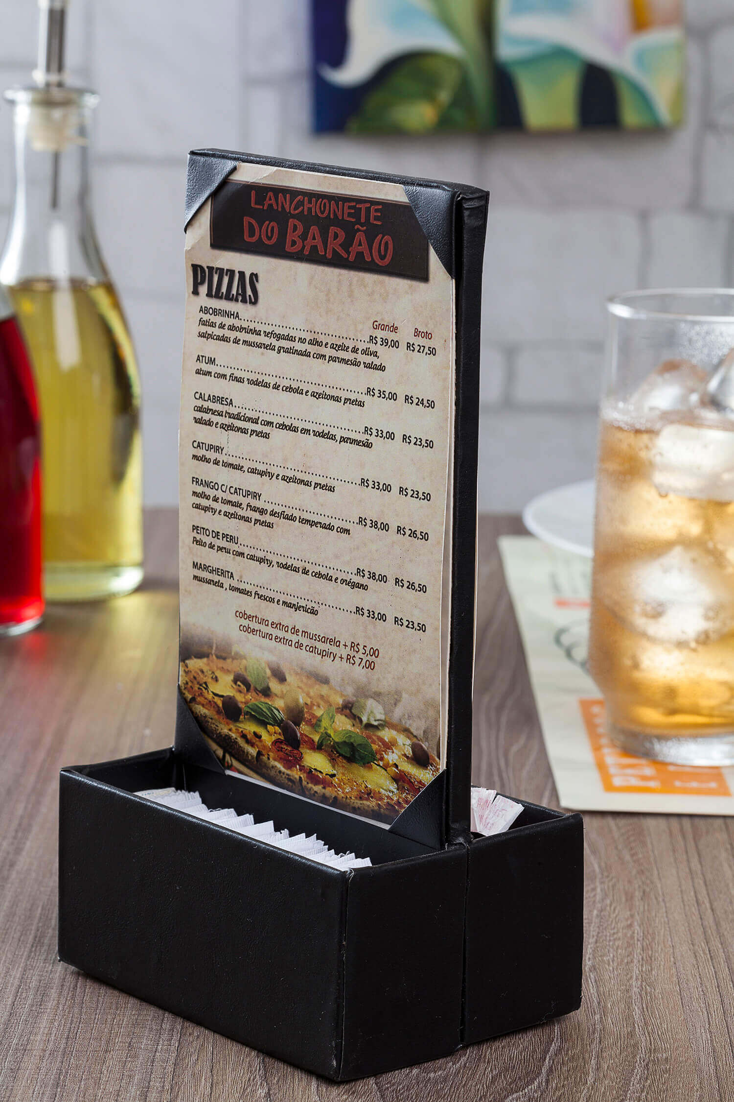 DISPLAY DE MESA 5 – Menuart: Excelência em Cardápio