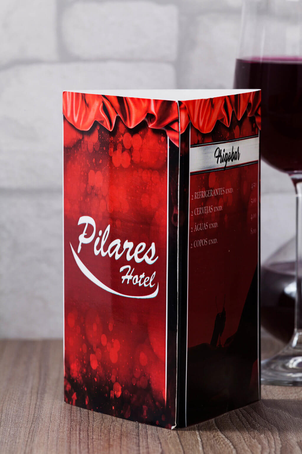 Display de Mesa Personalizado – Menuart: Excelência em Cardápio